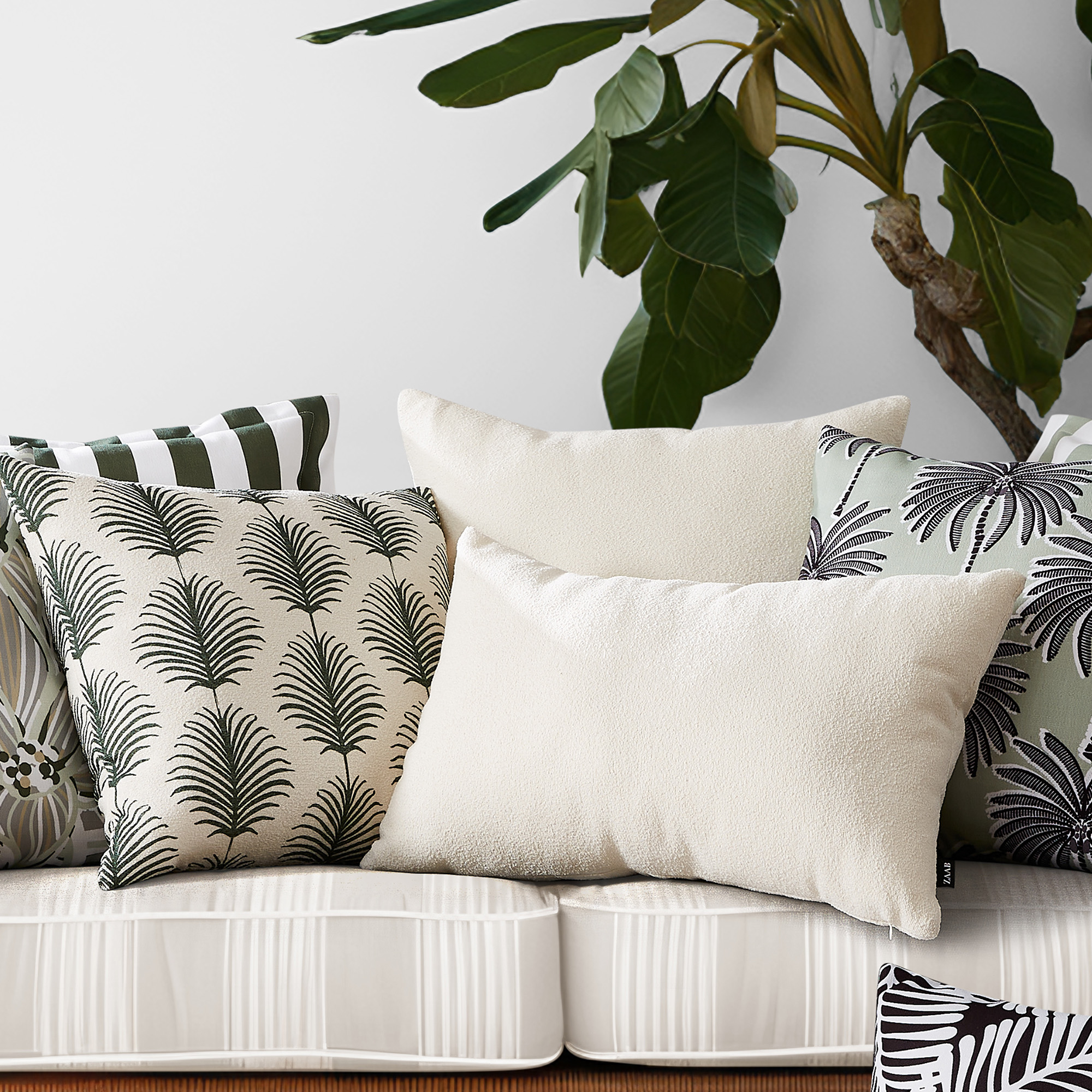 Basford Brands | NOOSA BOUCLE FILLED OUTDOOR CUSHION CREAM 55X55CM